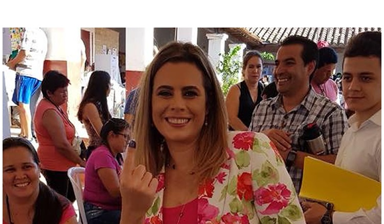 Diputada Kattya González donará su pin de oro valorado en G. 3 millones ...